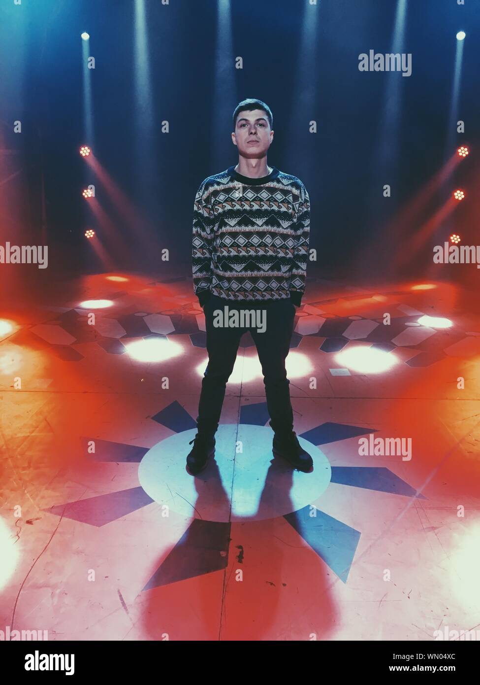 Portrait stage light hi-res stock photography and images - Alamy