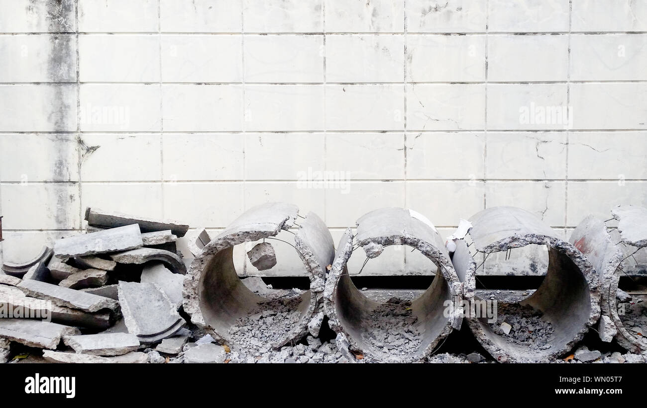 Construction tubes hi-res stock photography and images - Alamy