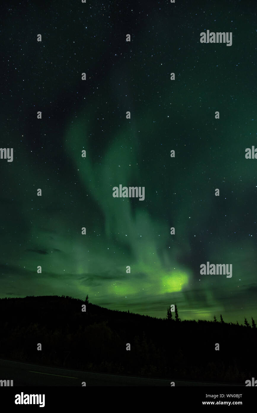 Alaska and night sky hi-res stock photography and images - Alamy