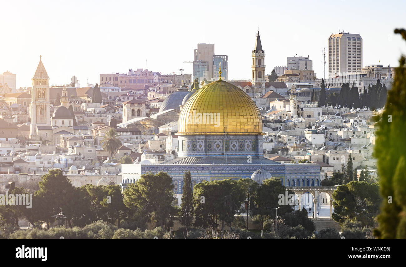 Jerusalem skyline hi-res stock photography and images - Alamy