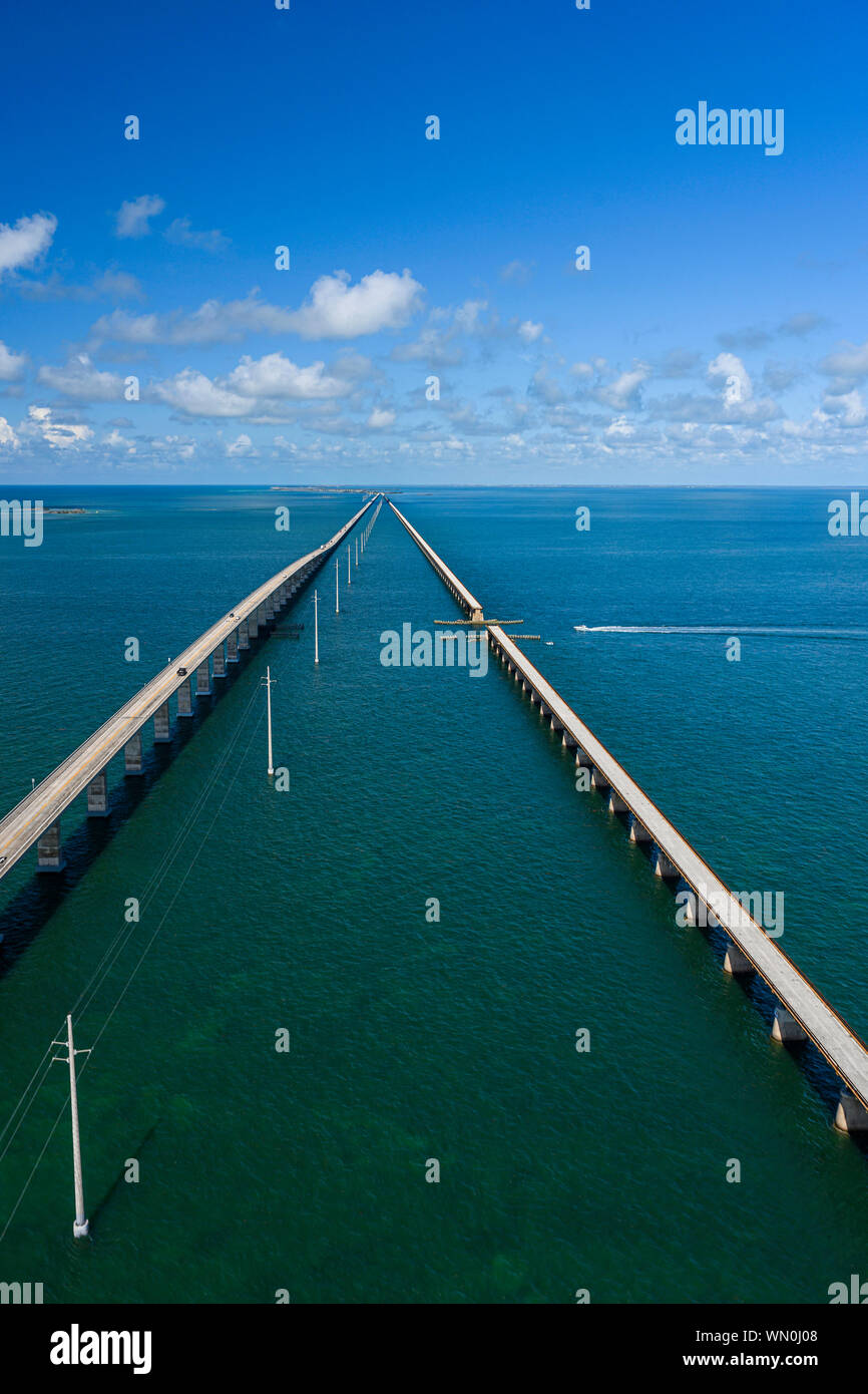 Aerial view seven mile bridge hi-res stock photography and images - Alamy