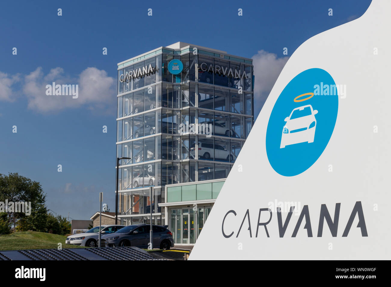 Indianapolis - Circa September 2019: Carvana used car vending machine ...