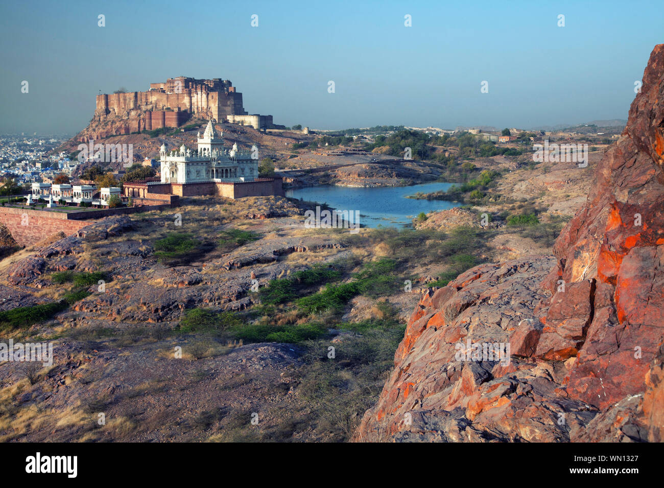 Blue buildings of jodhpur hi-res stock photography and images - Alamy