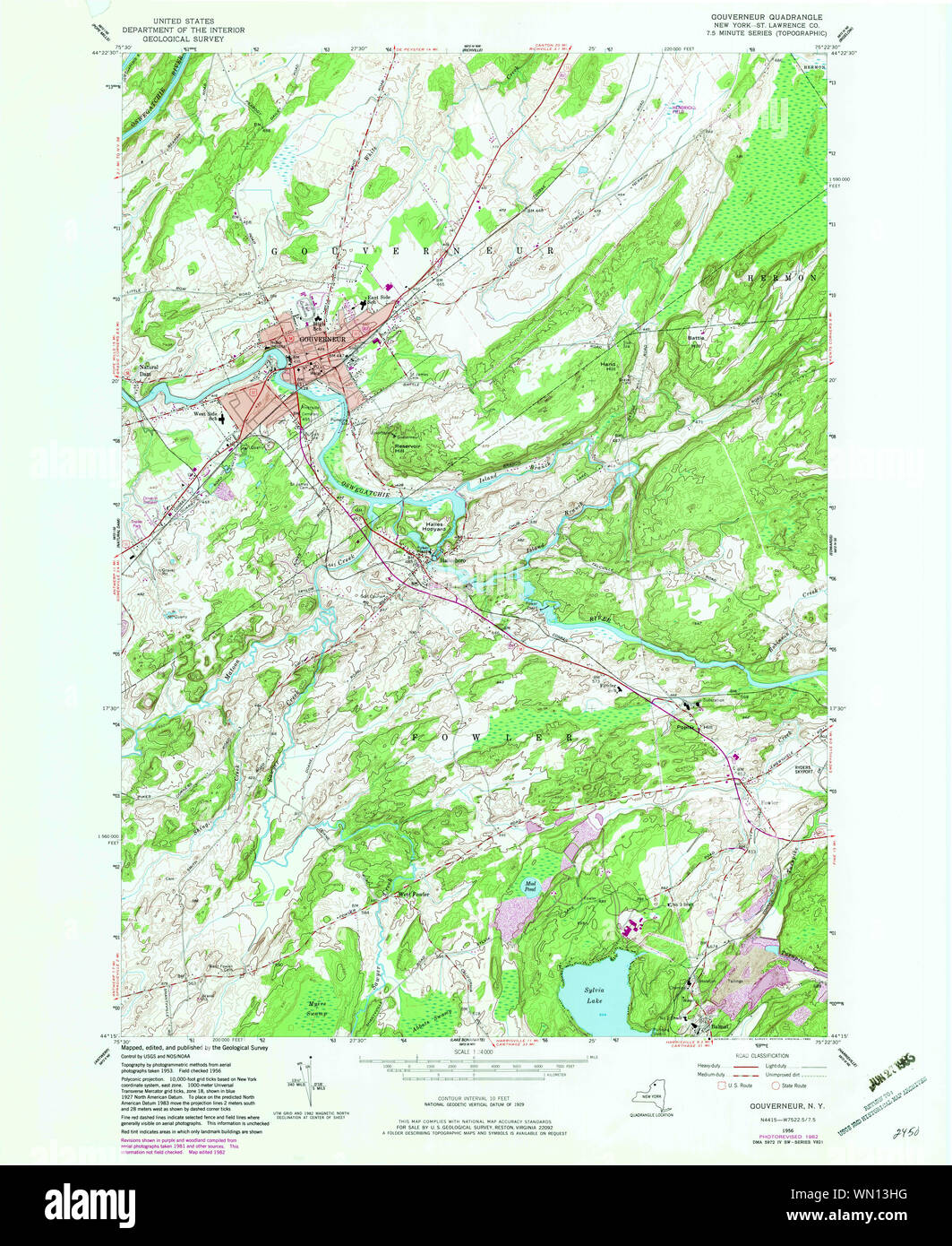 New York NY Gouverneur 129588 1982 24000 Restoration Stock Photo - Alamy