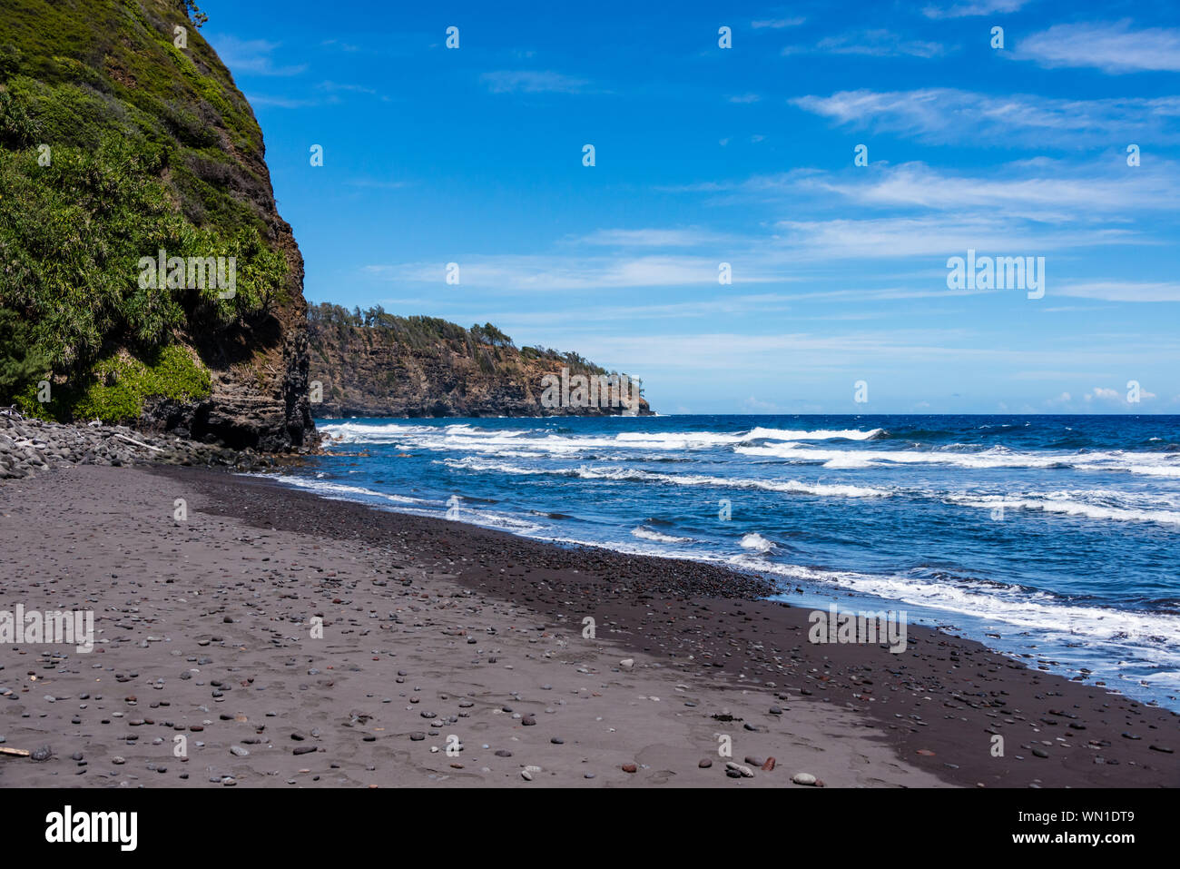 Kahala beach hi-res stock photography and images - Alamy