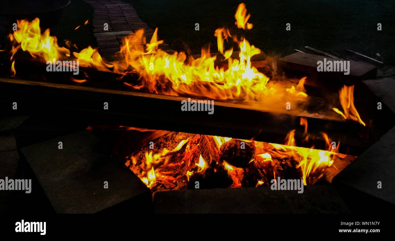 Fire reflection water hi-res stock photography and images - Alamy