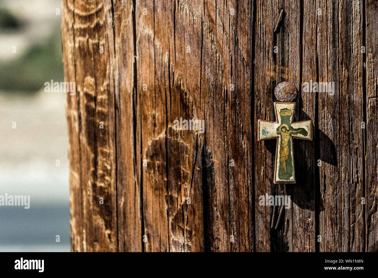 Cross on sign hi-res stock photography and images - Alamy