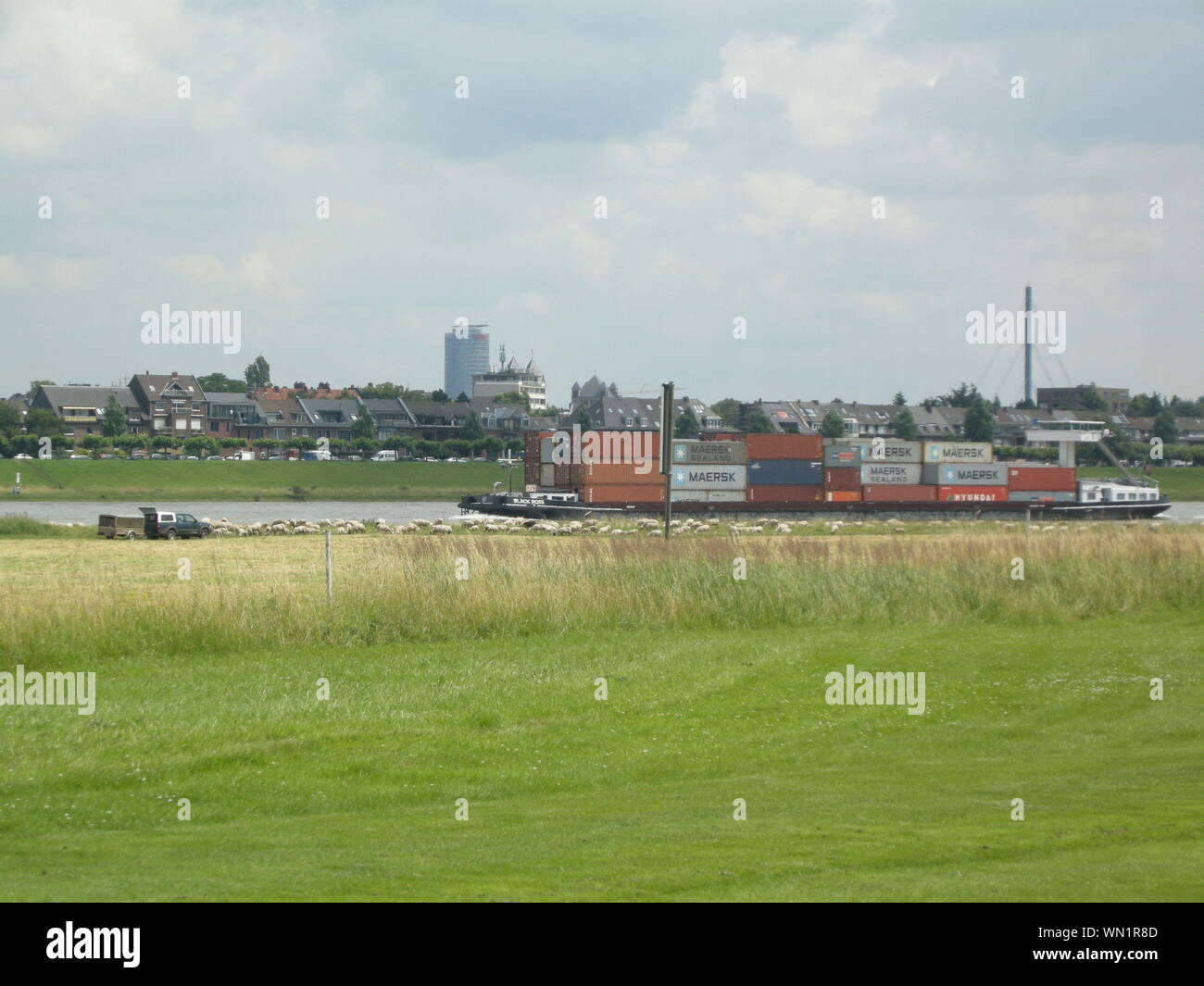 Container ship river hi-res stock photography and images - Alamy