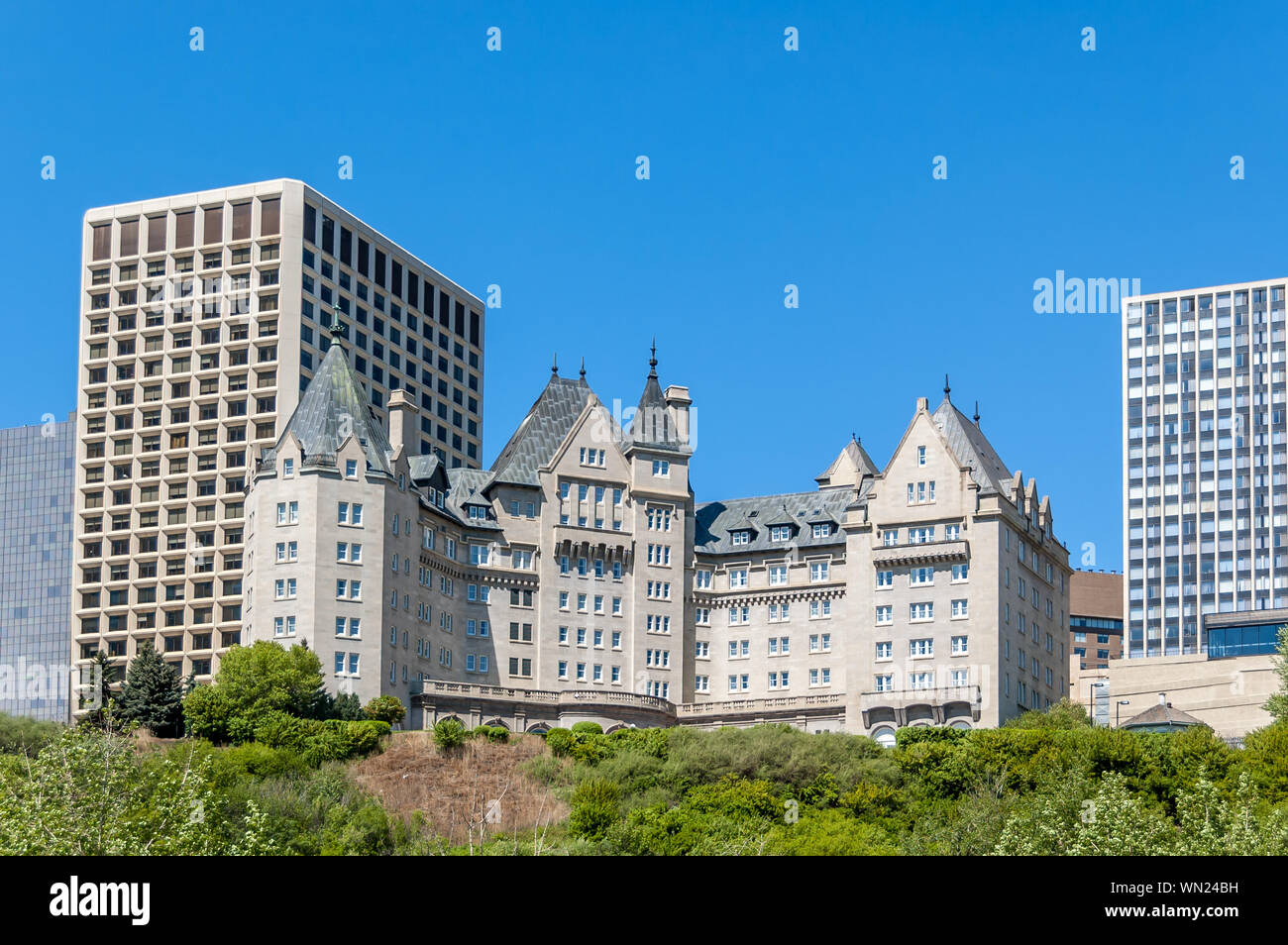 Built in 1915 this is Edmonton's most famous landmark hotel along the ...