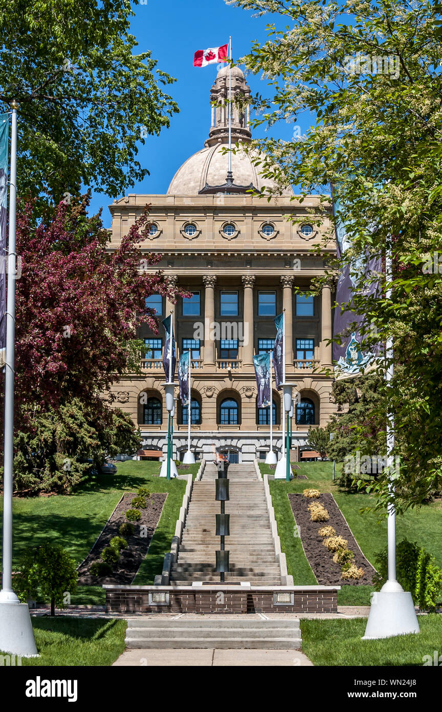 Alberta legislative grounds edmonton hi-res stock photography and ...
