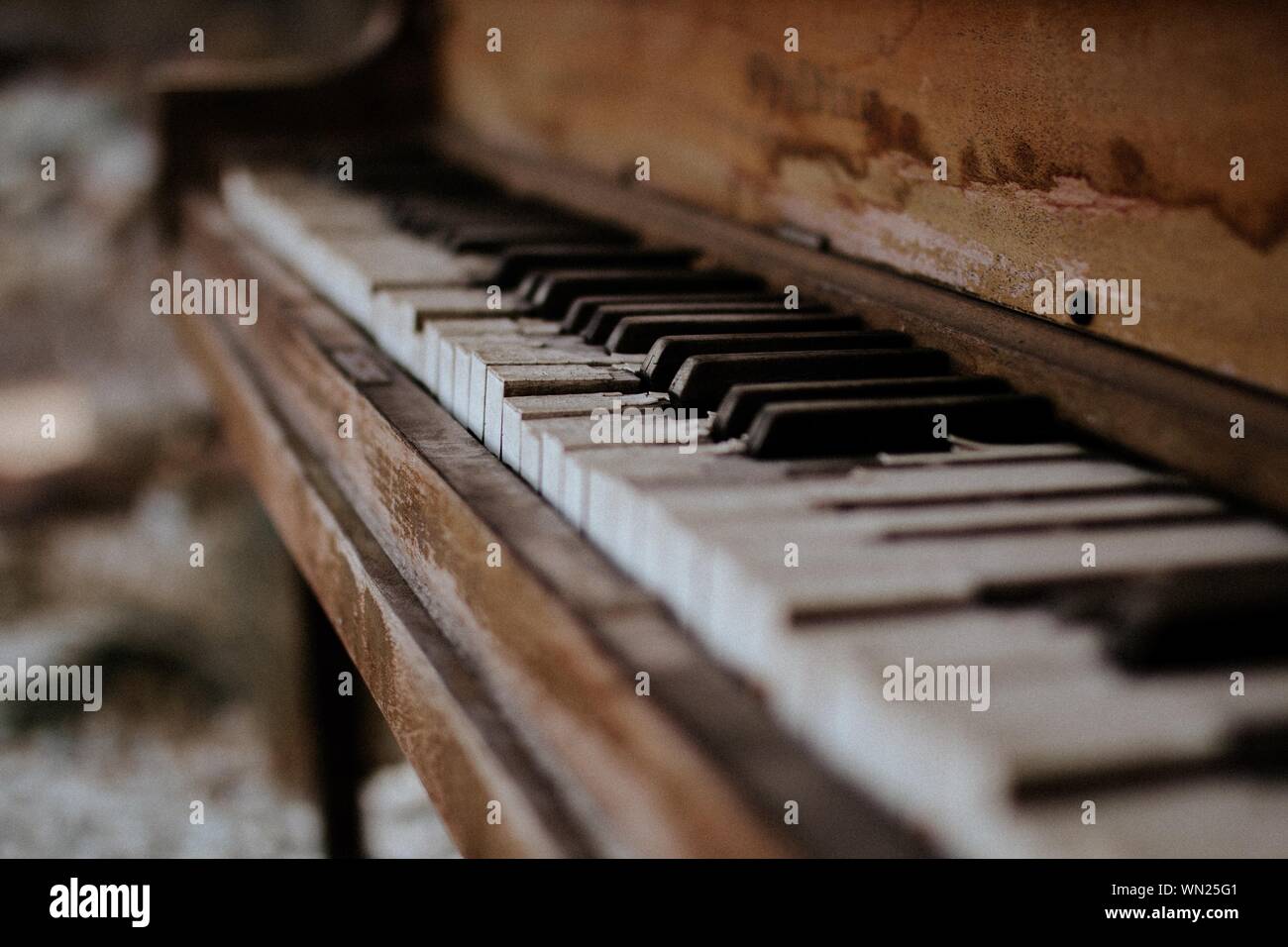 Wooden Piano High Resolution Stock Photography and Images - Alamy