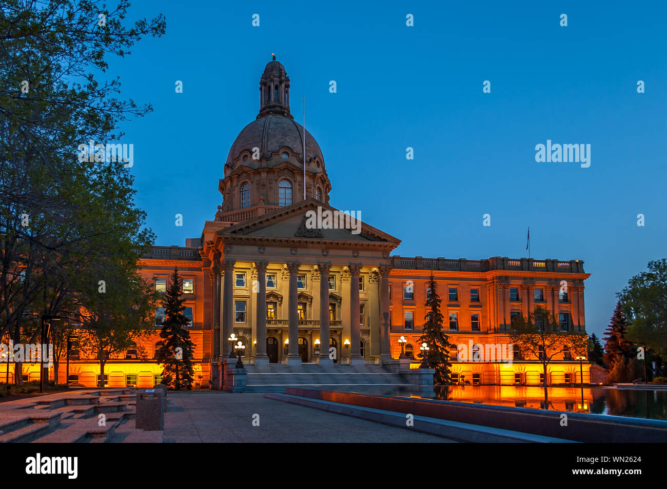 Edmonton flag hi-res stock photography and images - Alamy