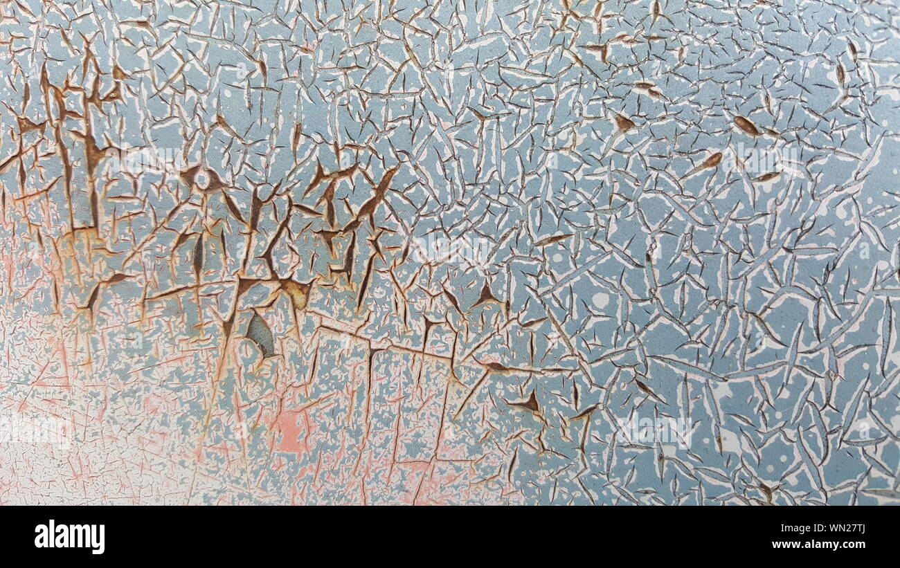 Cracked paint hi-res stock photography and images - Alamy