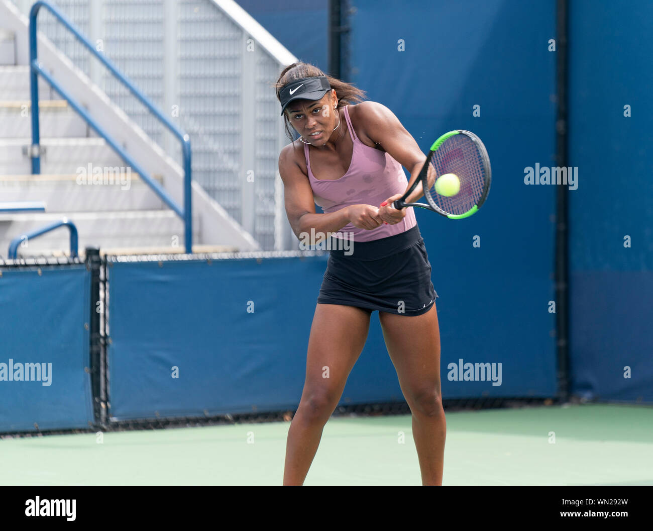 Maria camila osorio serrano hi-res stock photography and images - Alamy