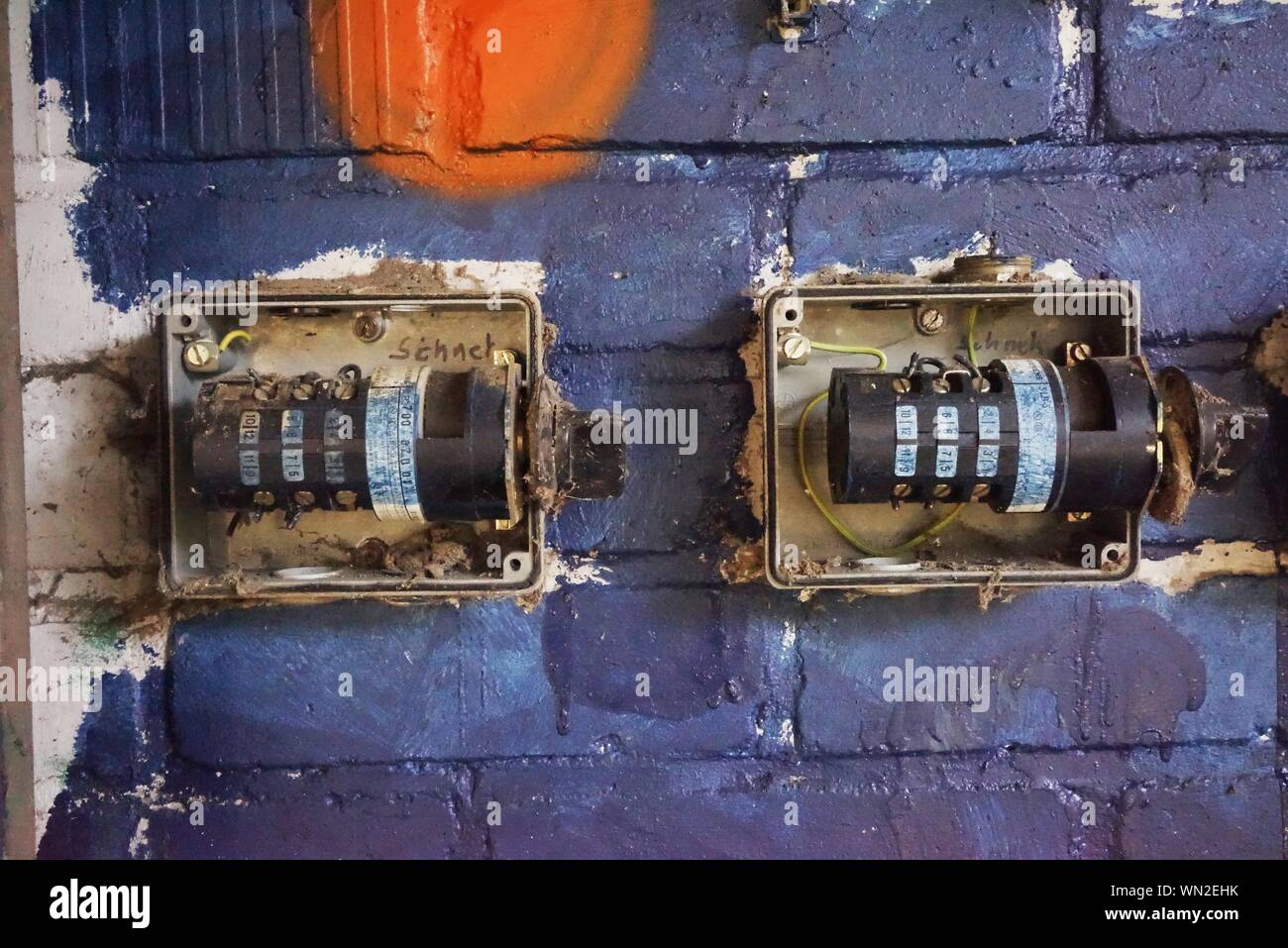 Old meter hi-res stock photography and images - Alamy