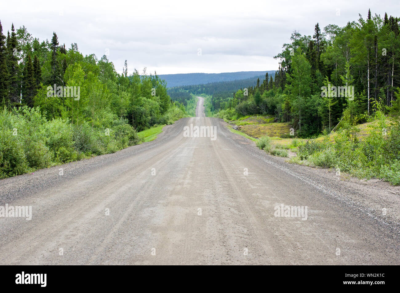 A remote gravel section of Route 389 in northern Quebec Stock Photo - Alamy
