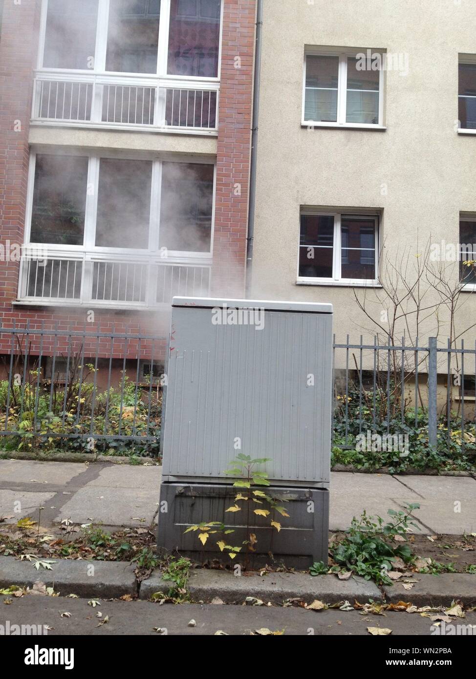 Building from outside hi-res stock photography and images - Alamy