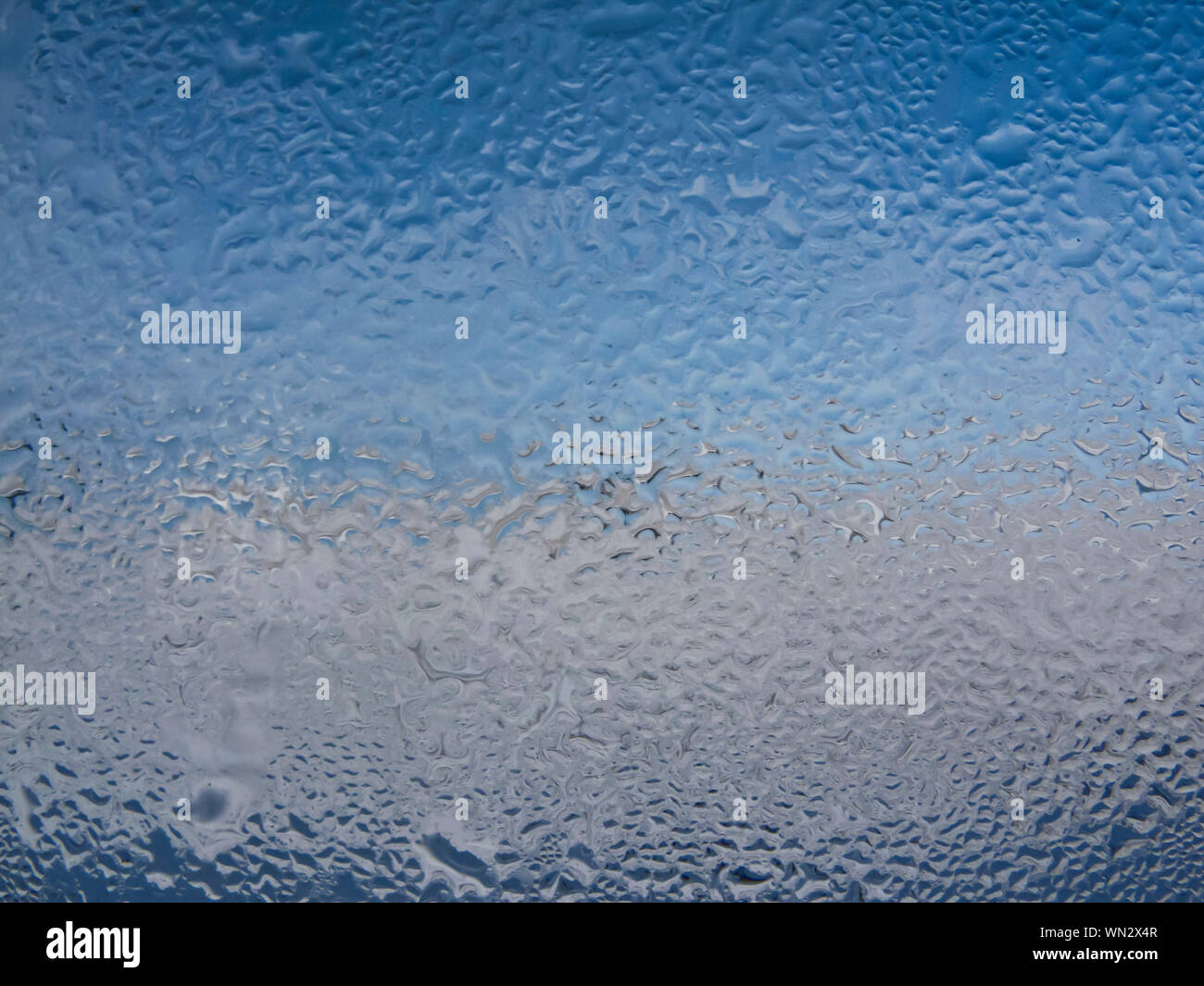 Image distorted by glass hi-res stock photography and images - Alamy