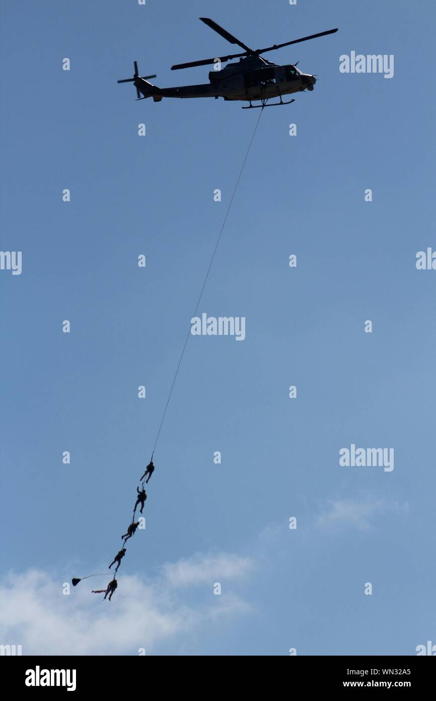 Army soldier military mid air military helicopter hi-res stock ...