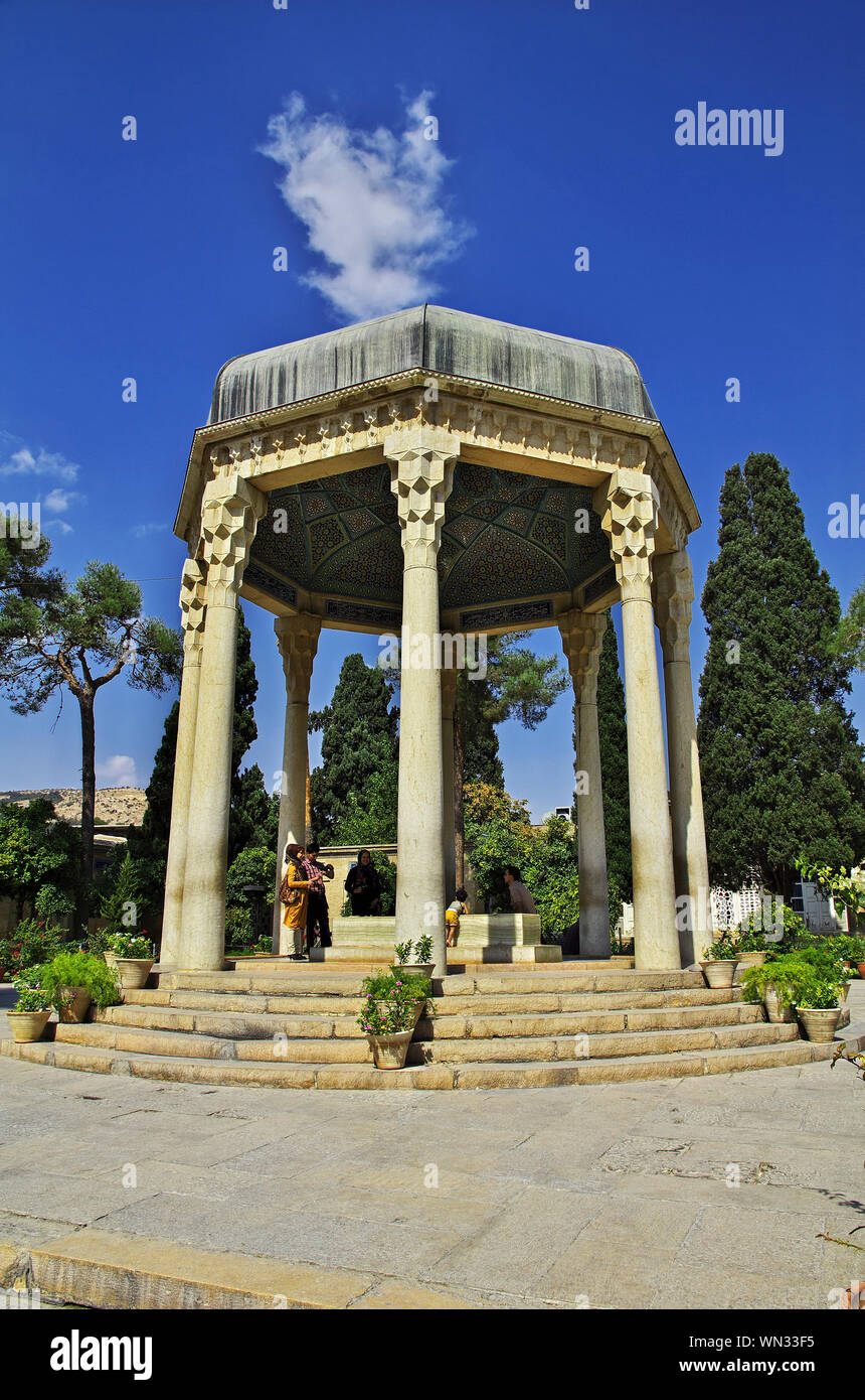 Tomb of Hafez in Shiraz, Iran Stock Photo - Alamy
