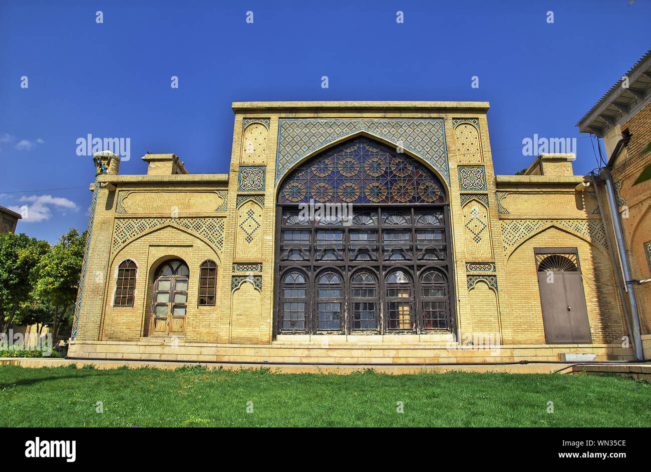 Tomb of Hafez in Shiraz, Iran Stock Photo - Alamy