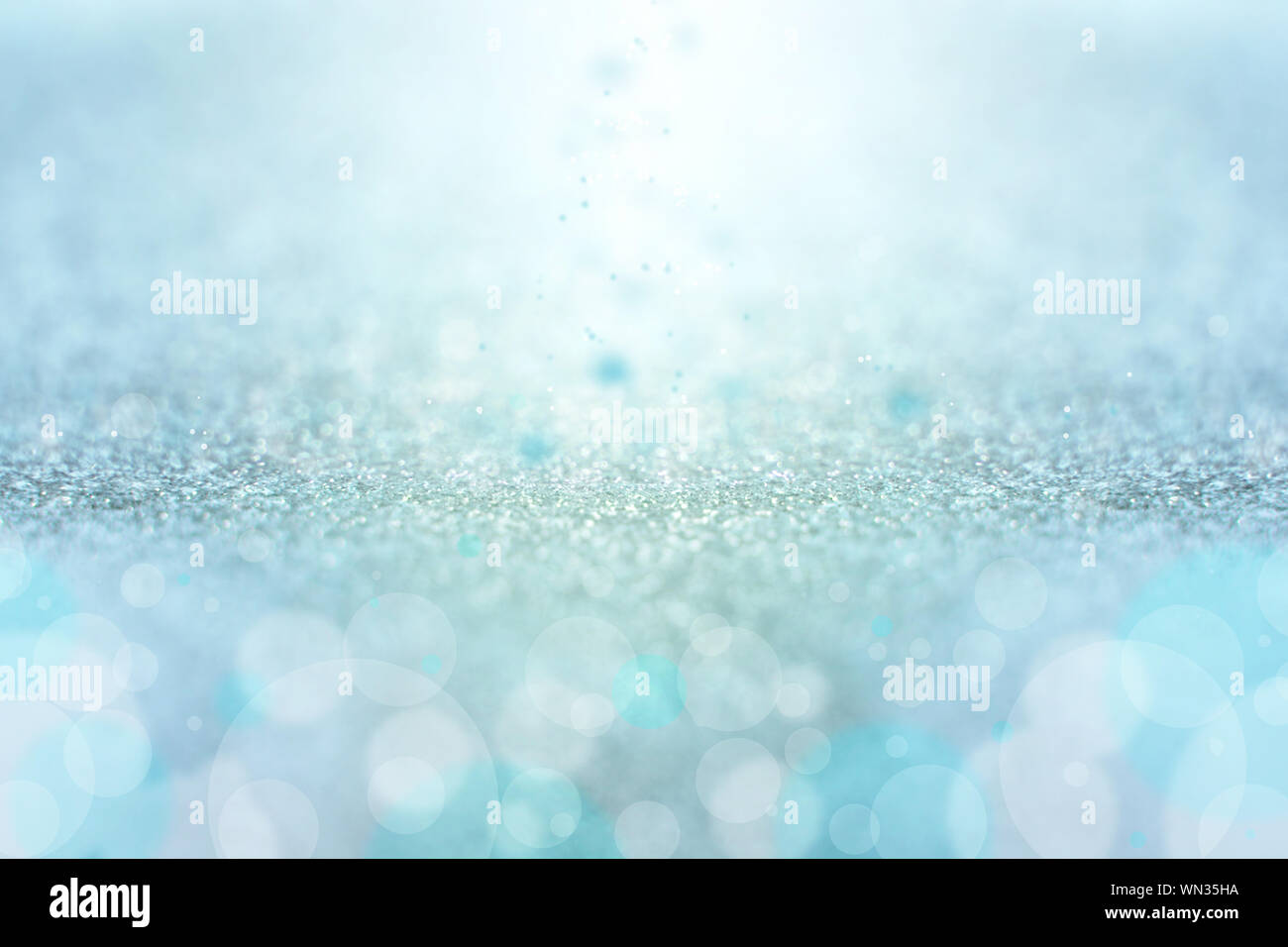 Blue water image hi-res stock photography and images - Alamy