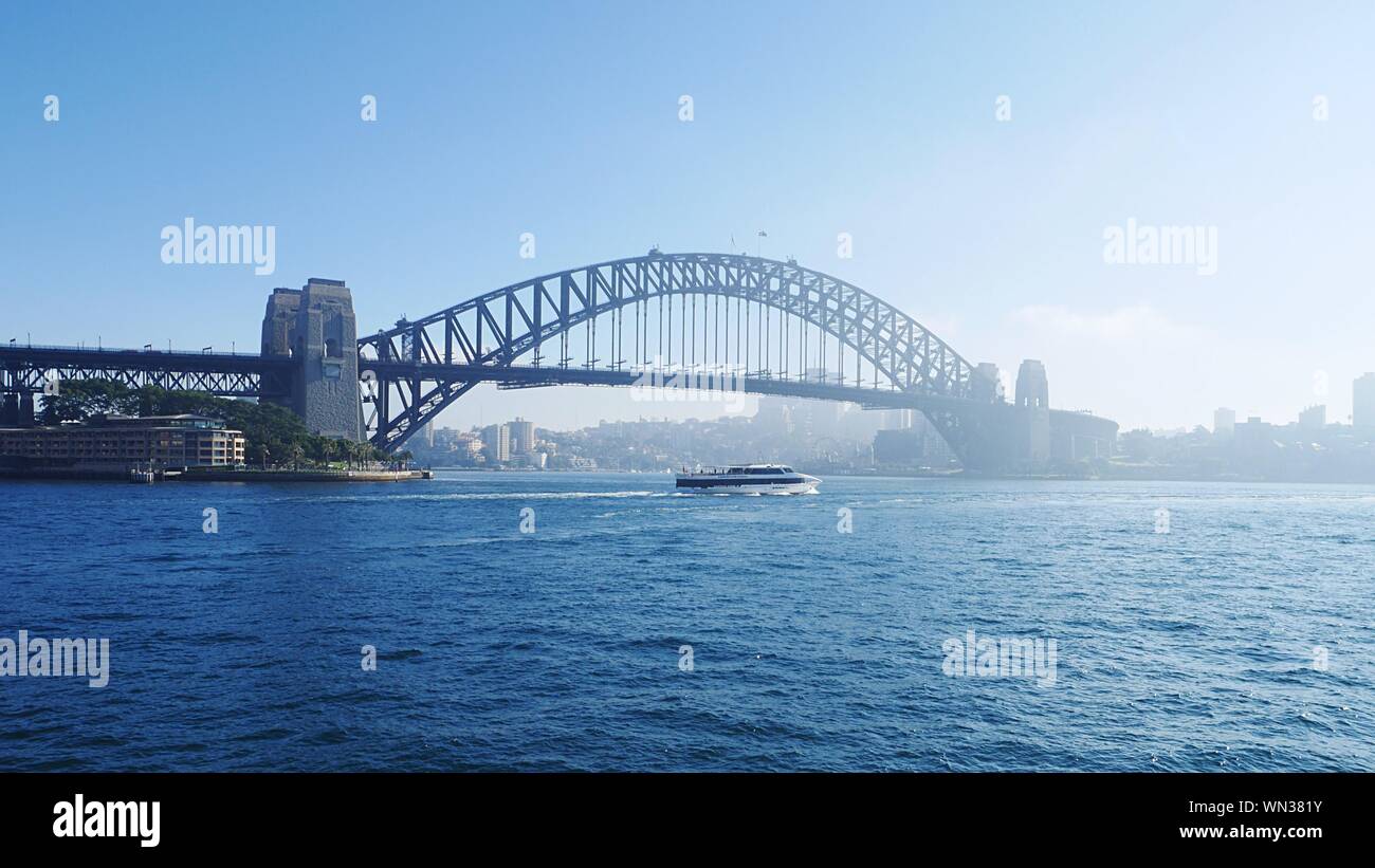 Sydney harbor bridge waterfront hi-res stock photography and images - Alamy