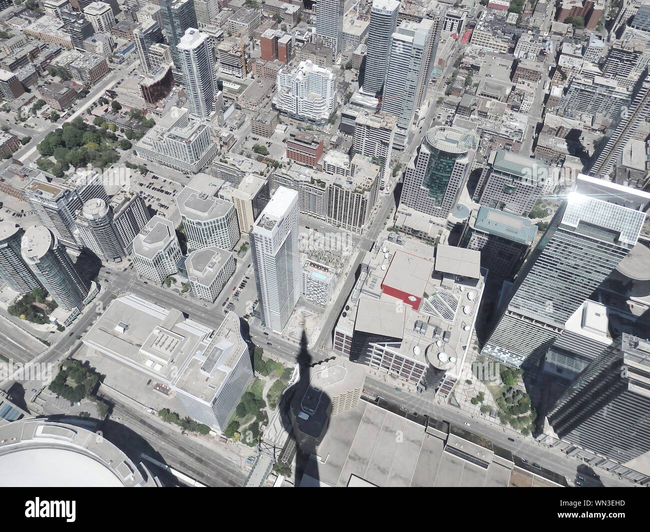 Building shadow aerial hi-res stock photography and images - Alamy