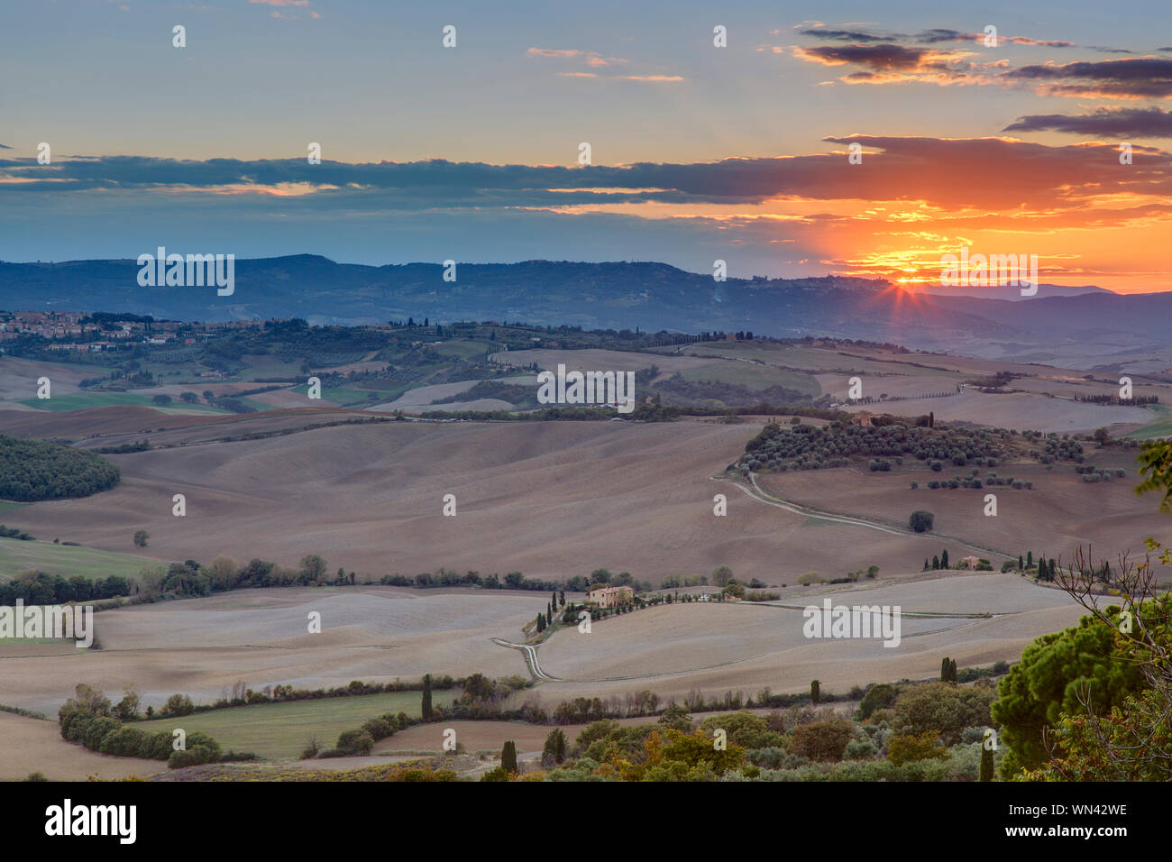 Tuscany fall destination hi-res stock photography and images - Alamy