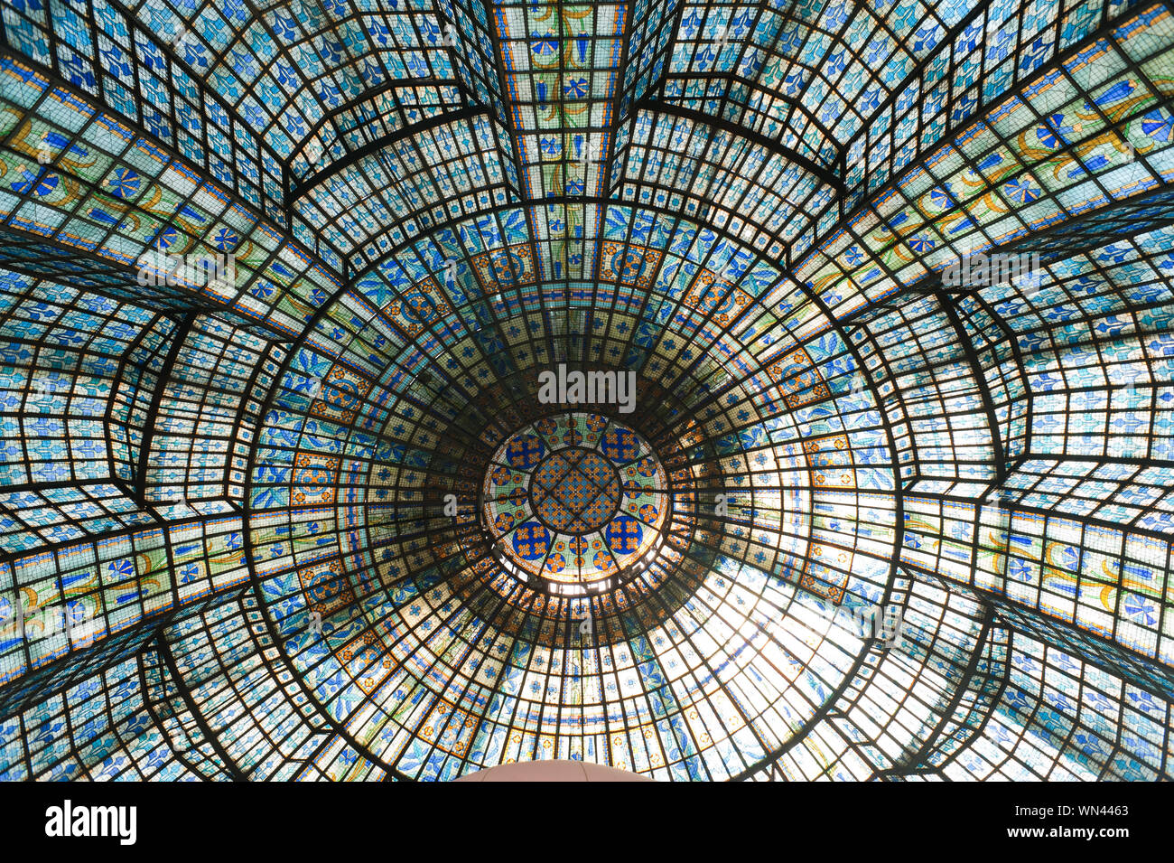 Printemps paris interior hi-res stock photography and images - Alamy