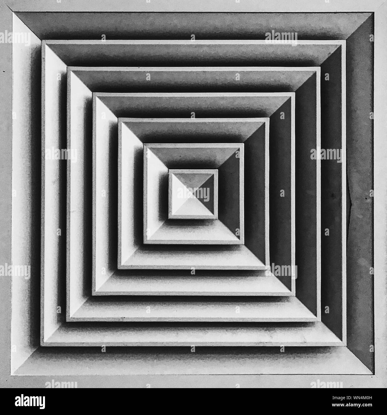 Square air vent hi-res stock photography and images - Alamy