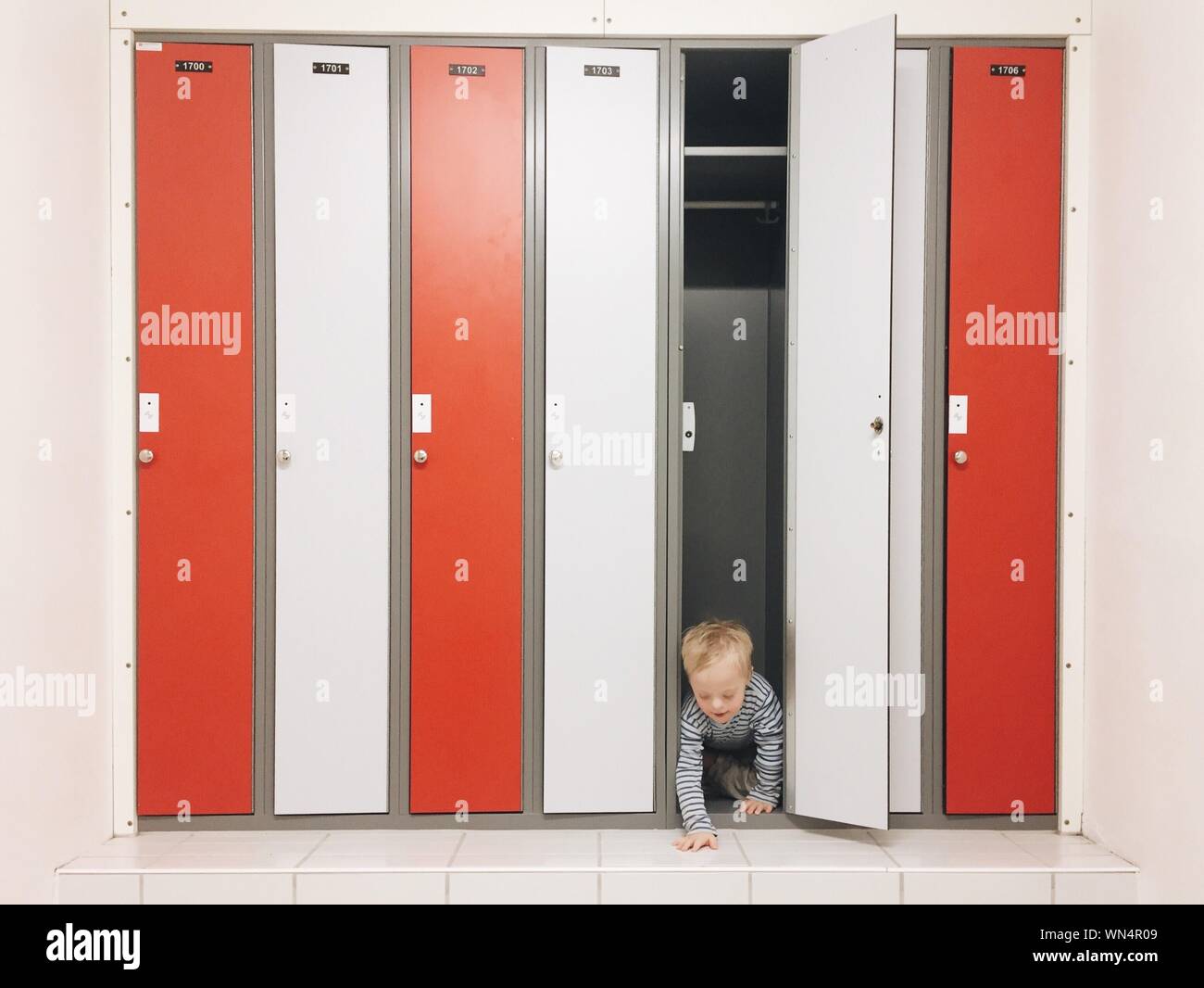 Caucasian locker hi-res stock photography and images - Alamy