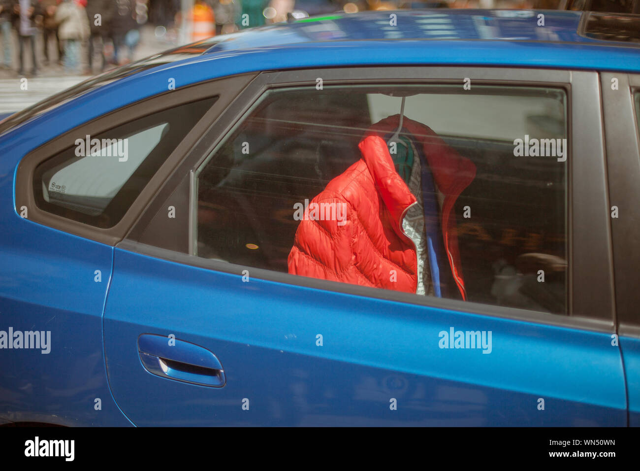 Car window view hi-res stock photography and images - Alamy