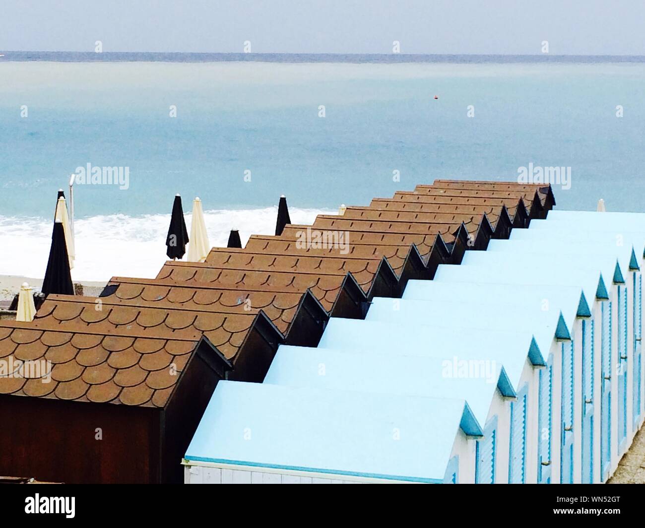 Cabins sea hi-res stock photography and images - Alamy