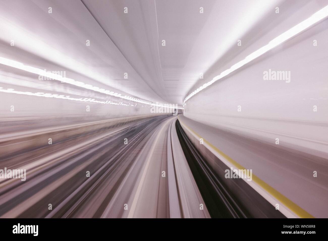 Underground airport hi-res stock photography and images - Alamy