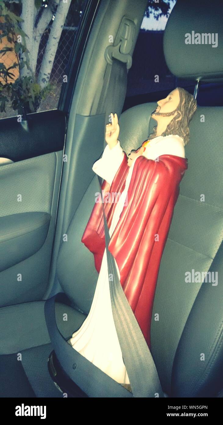 Jesus figurine hi-res stock photography and images - Alamy
