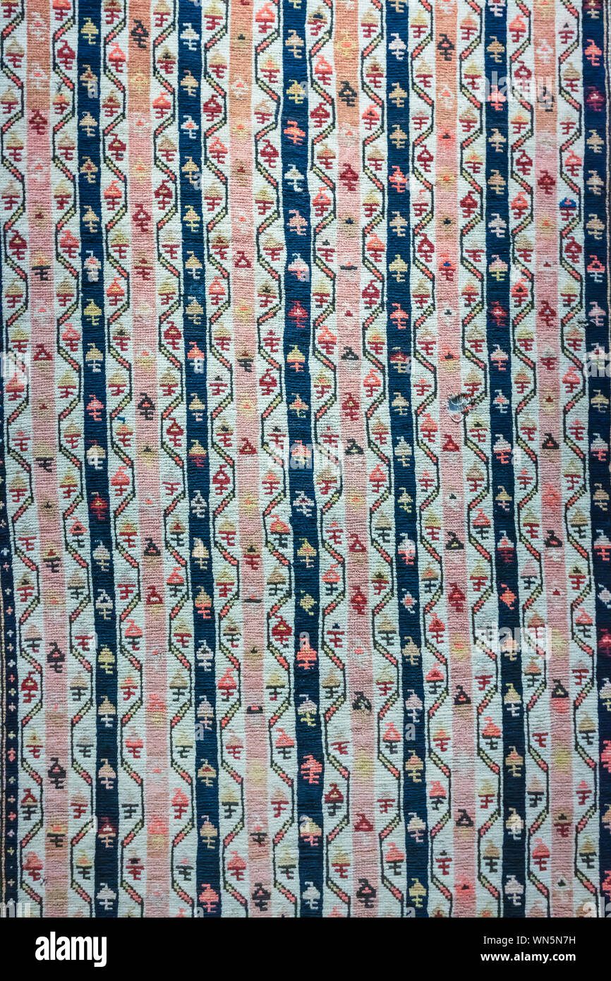 Traditional Azerbaijani carpet, Azerbaijan National Carpet Museum, Baku ...