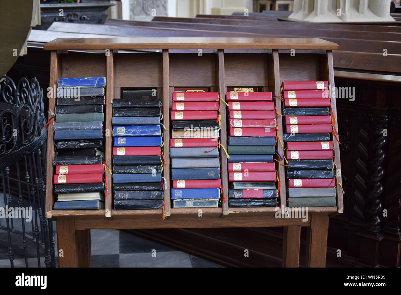 Bible stack hi-res stock photography and images - Alamy