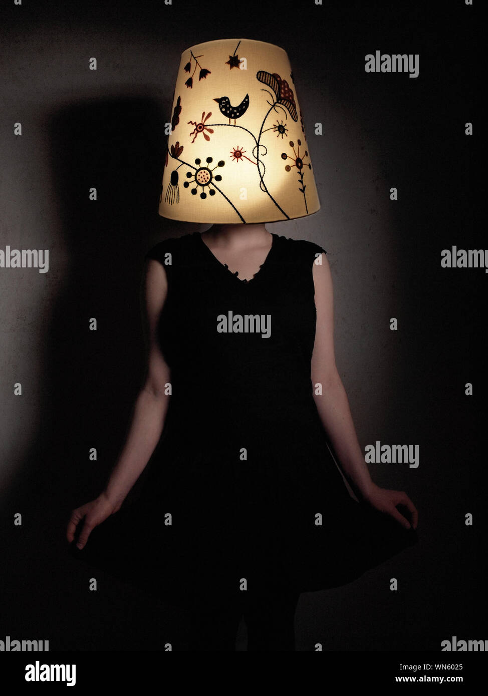 Woman shade hi-res stock photography and images - Alamy