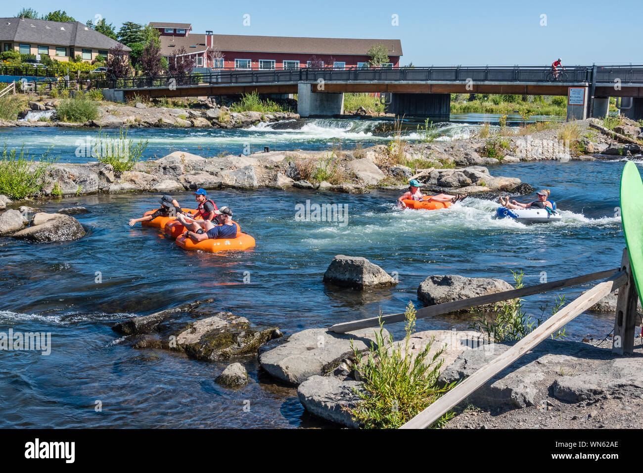 Tubing in the Deschutes River in Bend, Oregon Stock Photo - Alamy