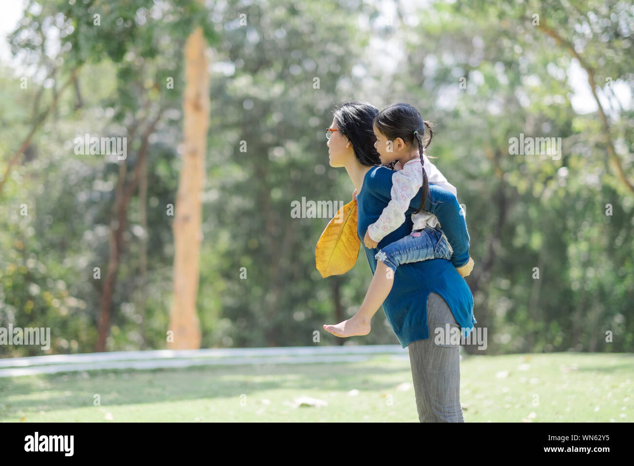 Child man back hi-res stock photography and images - Alamy