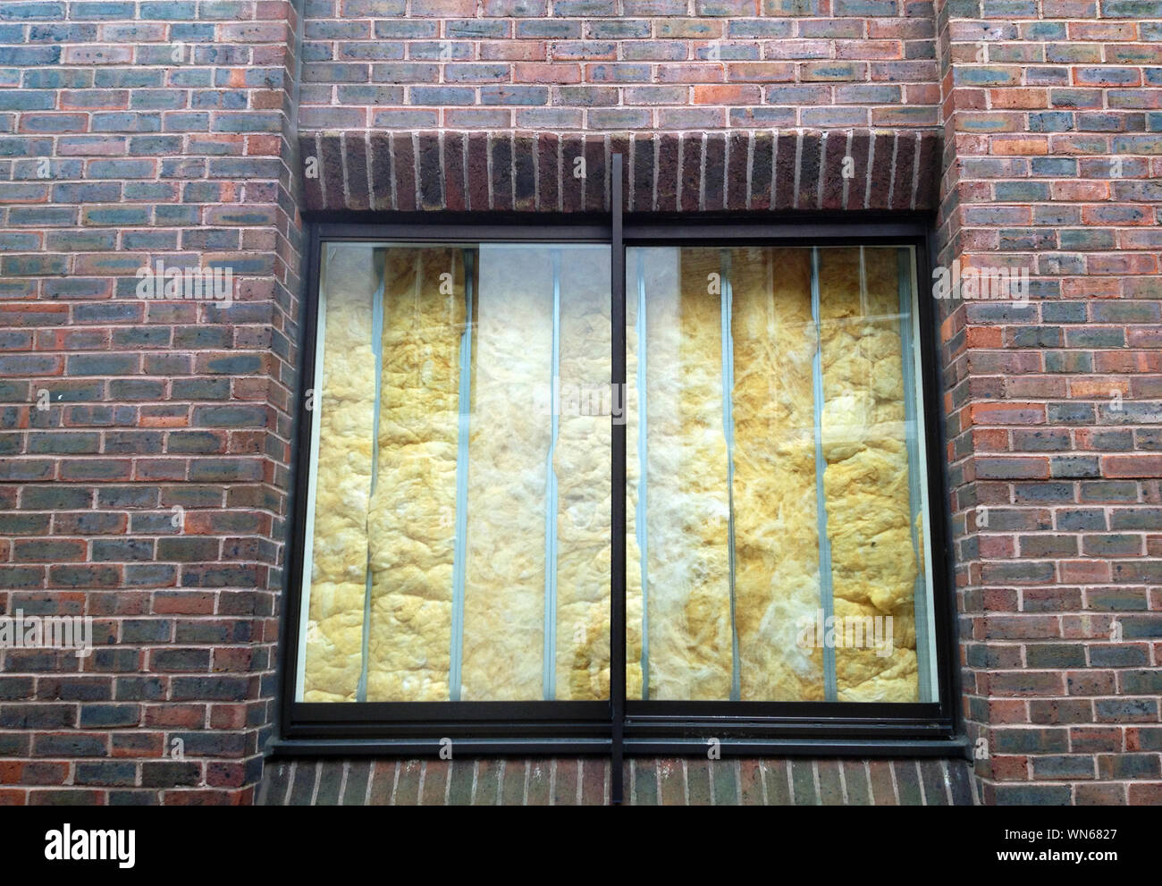 Brick wall insulation hi-res stock photography and images - Alamy