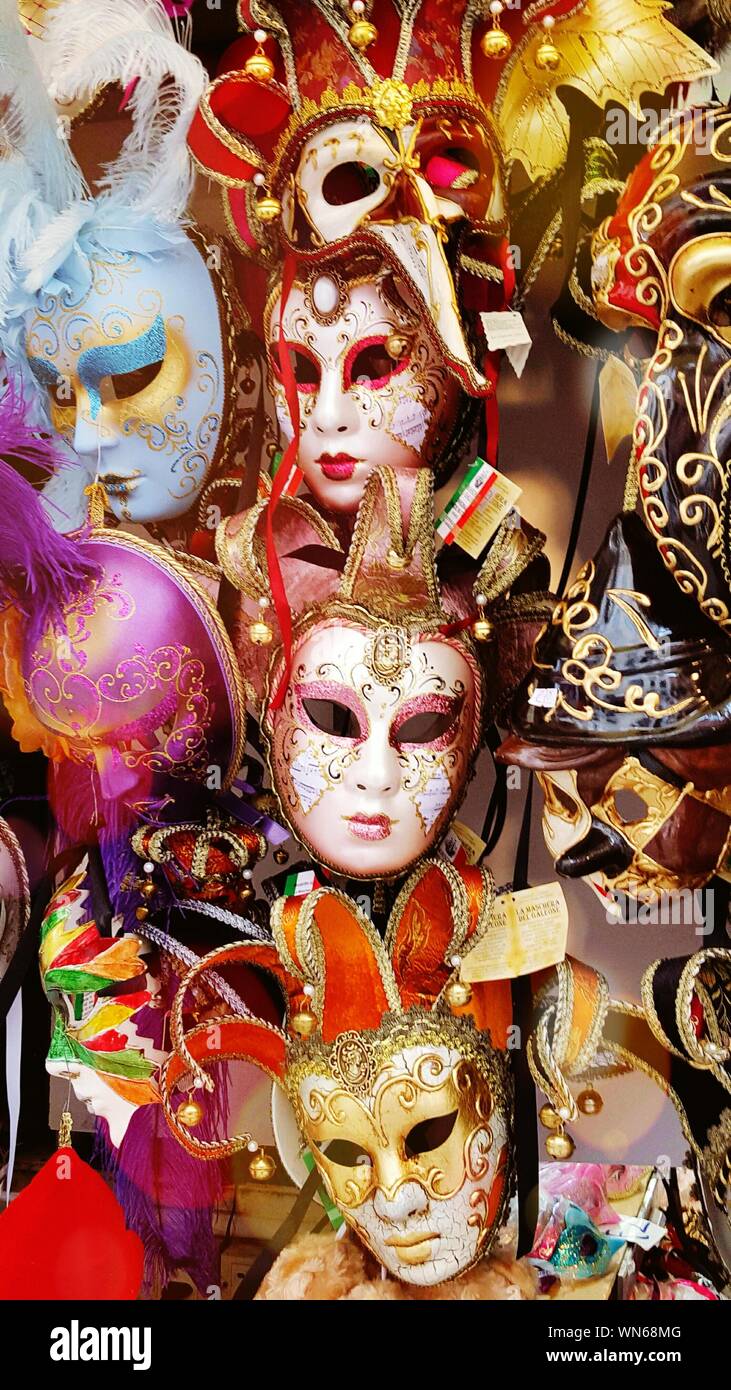 Mask stall hi-res stock photography and images - Alamy