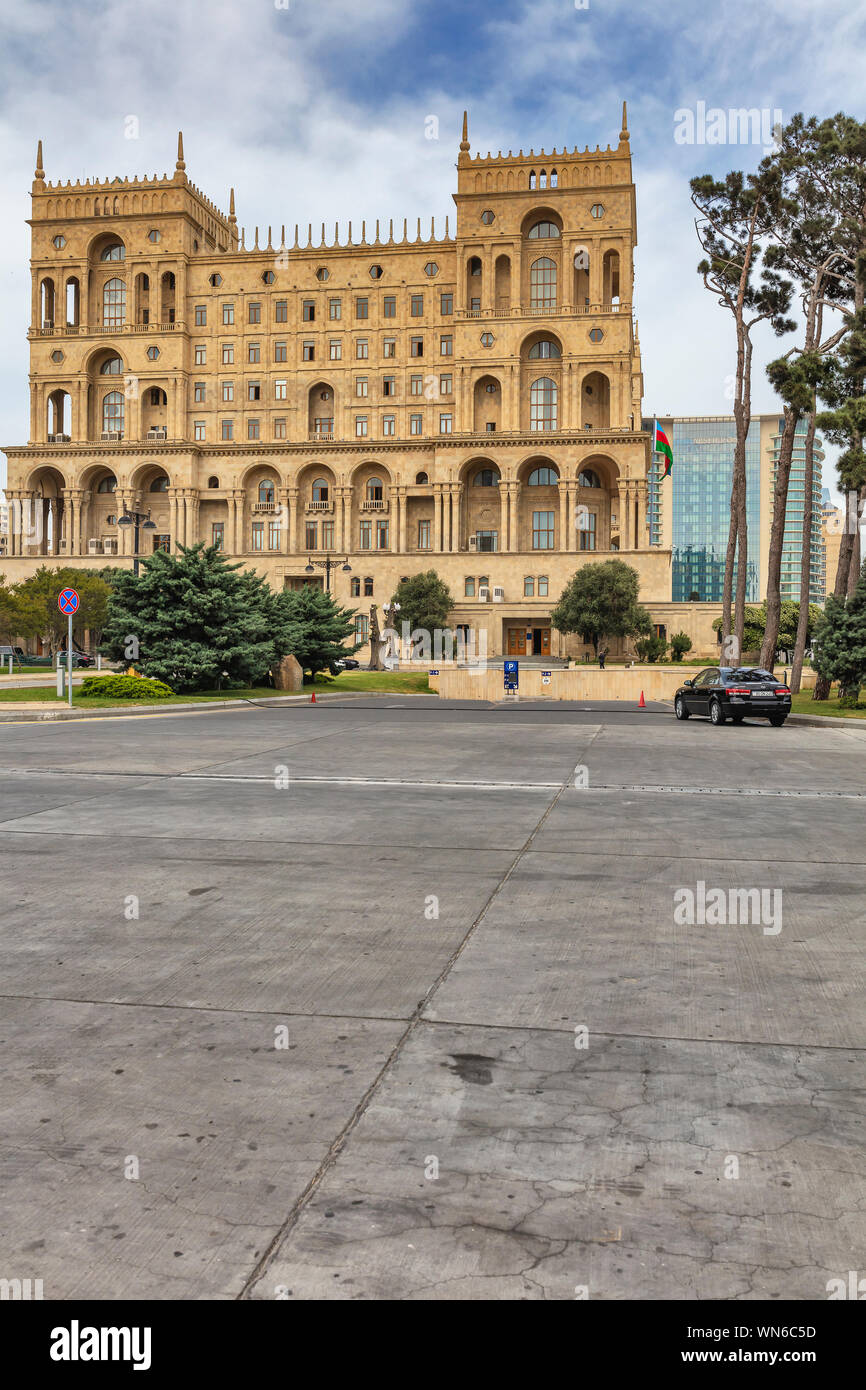 Baku the baku government house hi-res stock photography and images - Alamy