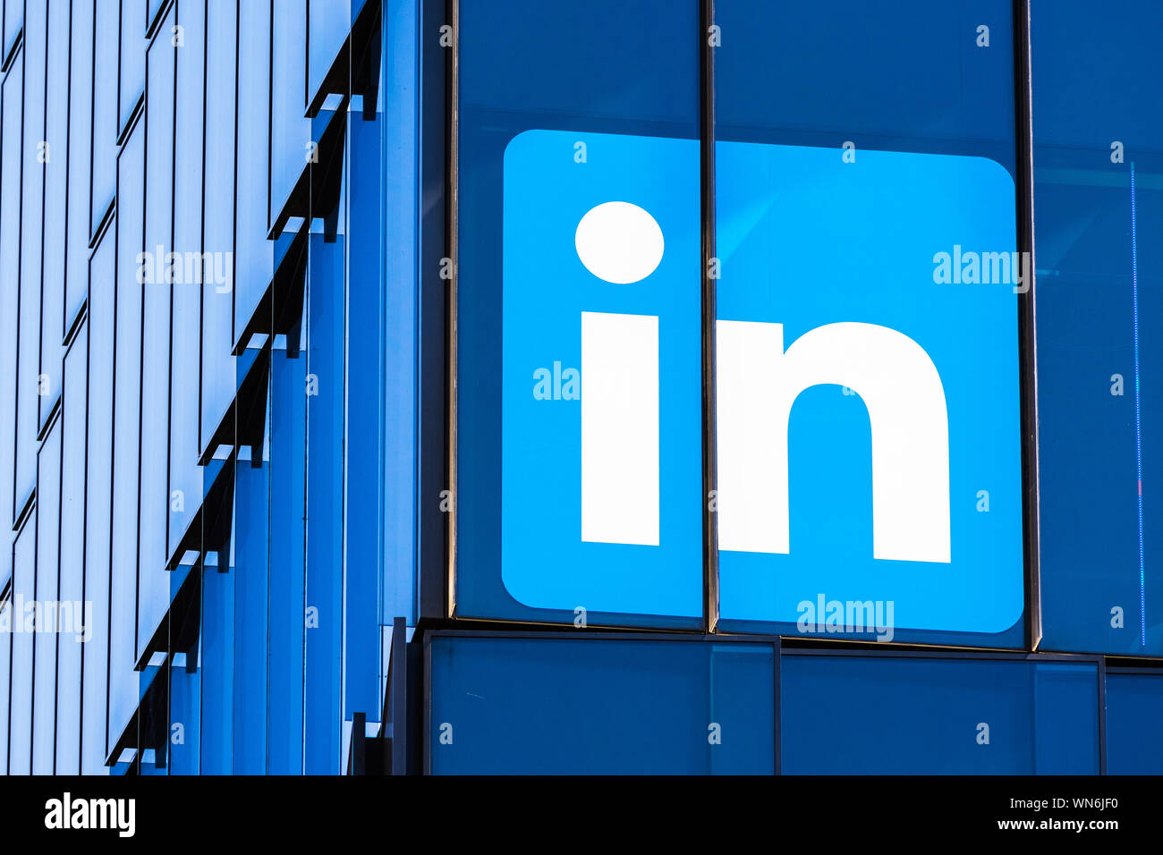 Linkedin headquarters hi-res stock photography and images - Alamy