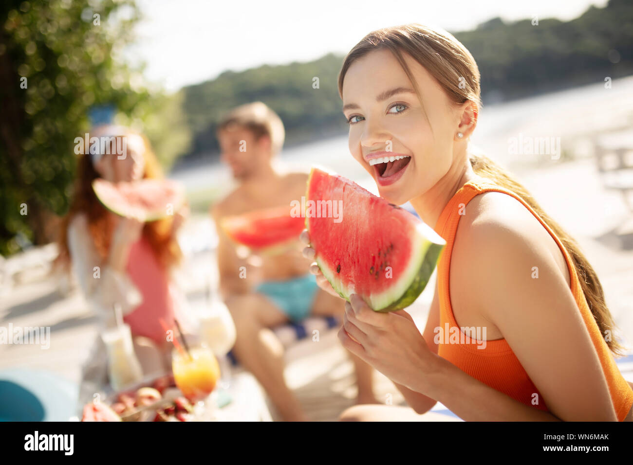 Smile blue hi-res stock photography and images - Alamy