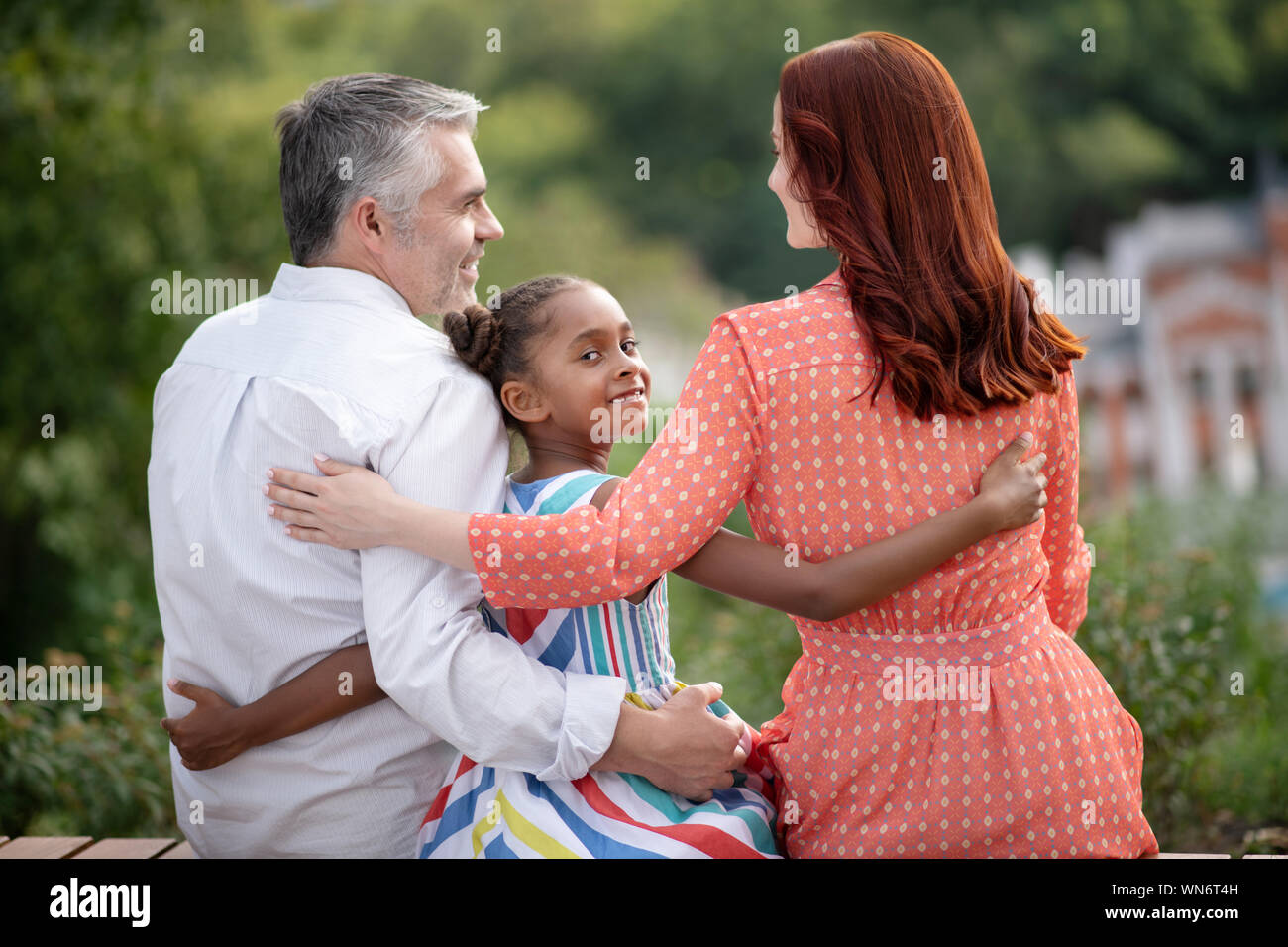 African parents meeting hi-res stock photography and images - Alamy