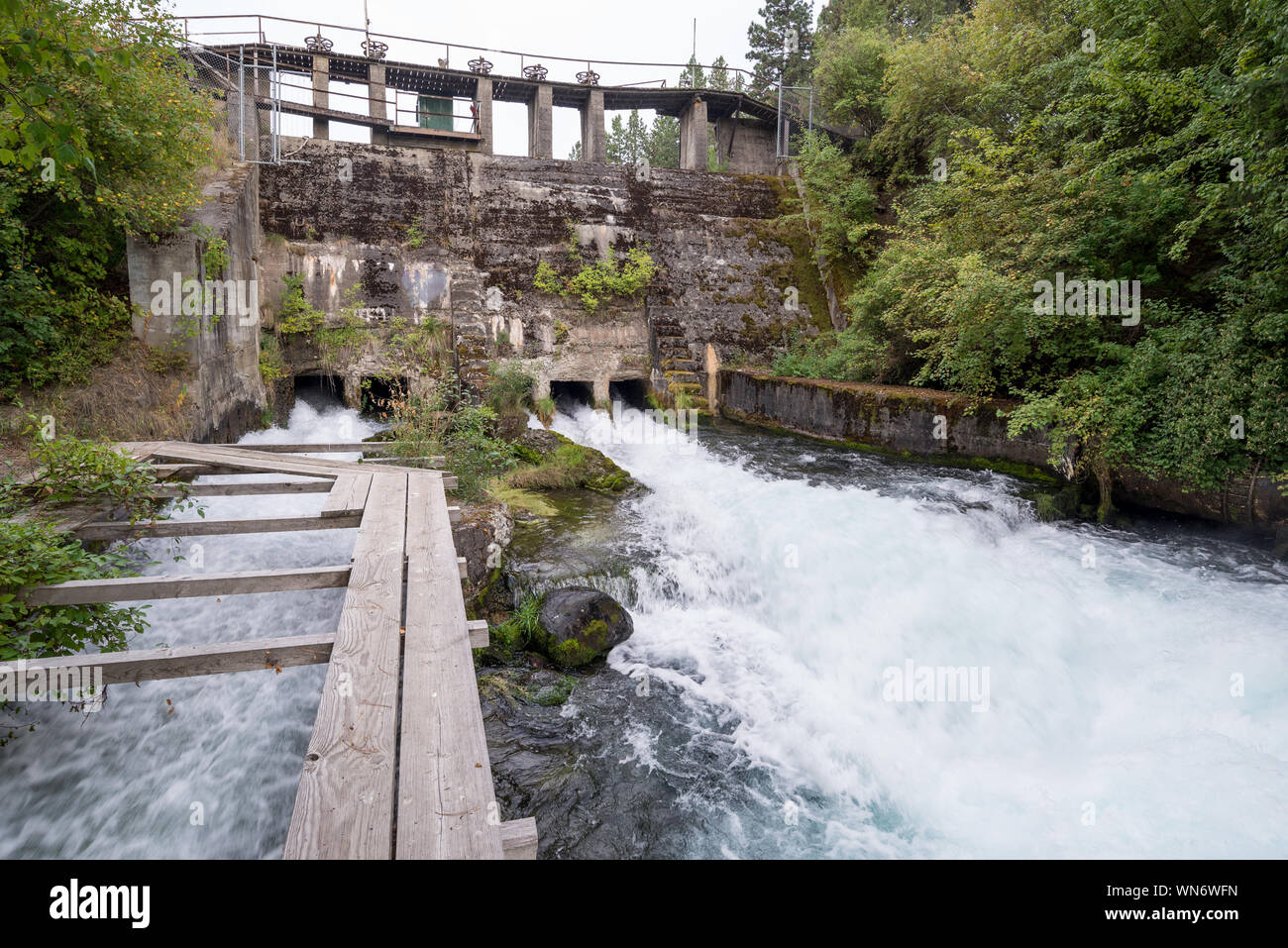 Wallowa river hi-res stock photography and images - Alamy