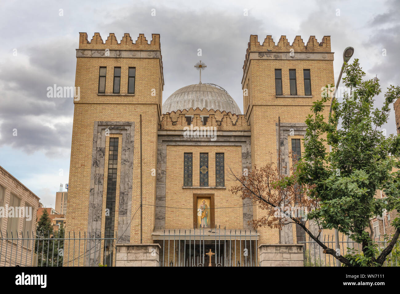 Assyrian church hi-res stock photography and images - Alamy