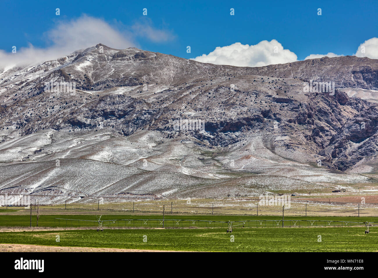 Mount elburz hi-res stock photography and images - Alamy